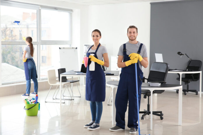 Things to Consider Before Hiring a Cleaning Service - Bolsa de Mulher